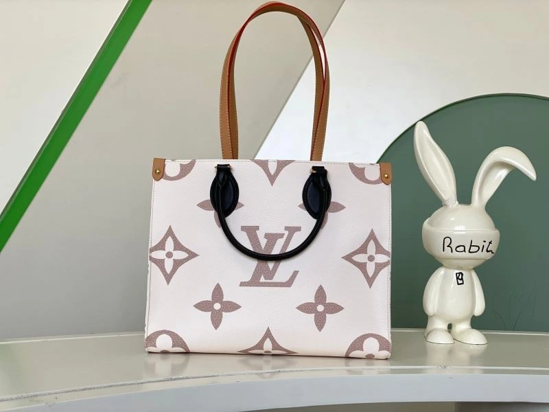 High fidelity Louis Vuitton Shopping Bags