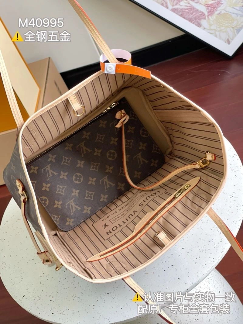 Factory-made Louis Vuitton Shopping Bags