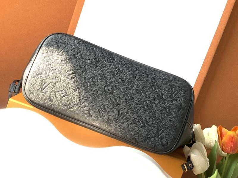 Inexpensive Louis Vuitton Shopping Bags