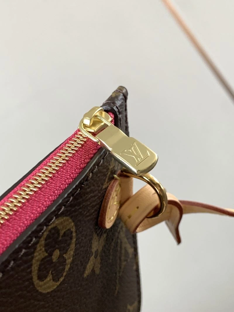 High accuracy Louis Vuitton Shopping Bags