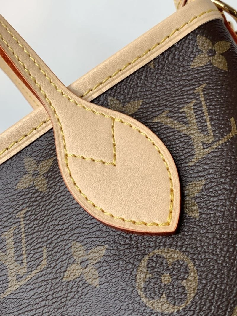 High accuracy Louis Vuitton Shopping Bags