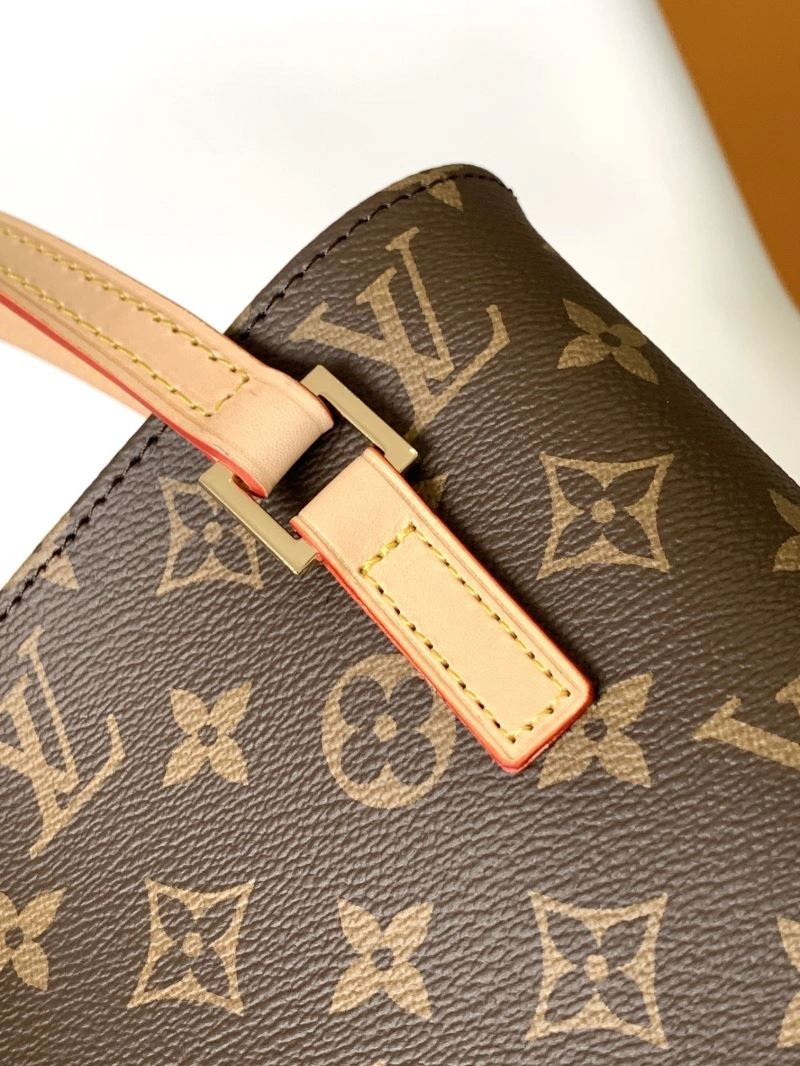 Value-priced Louis Vuitton Shopping Bags