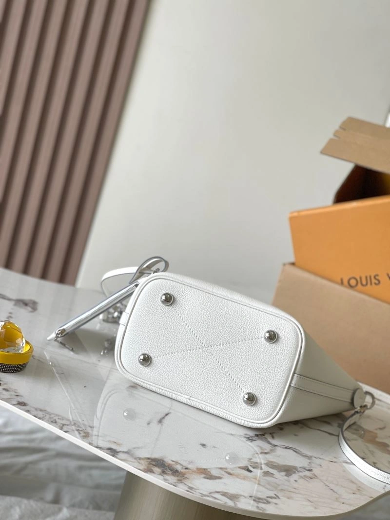 High accuracy Louis Vuitton Shopping Bags