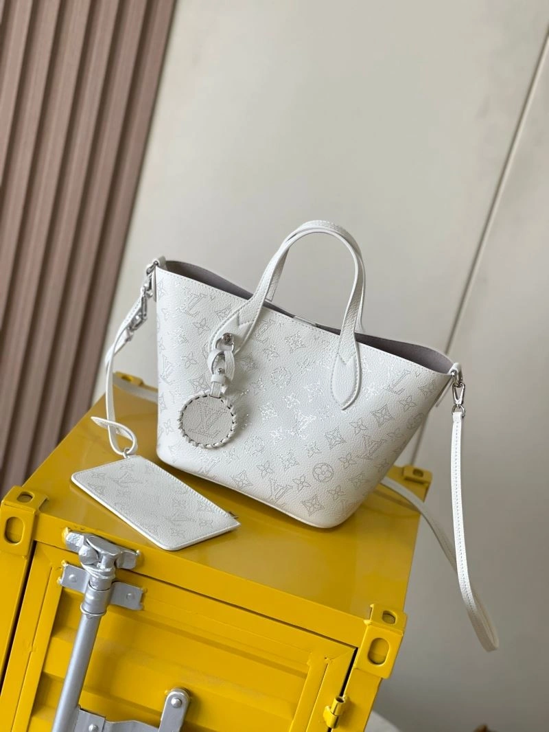 Mirror quality Louis Vuitton Shopping Bags