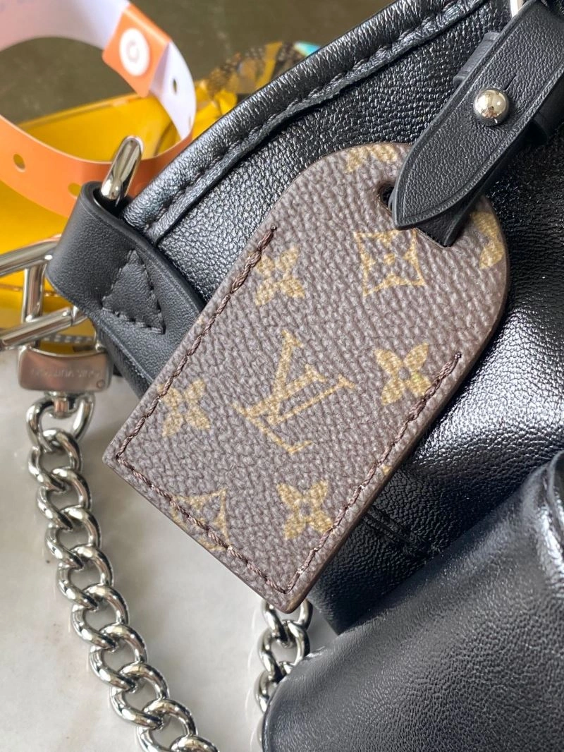 Exact replica Louis Vuitton Shopping Bags