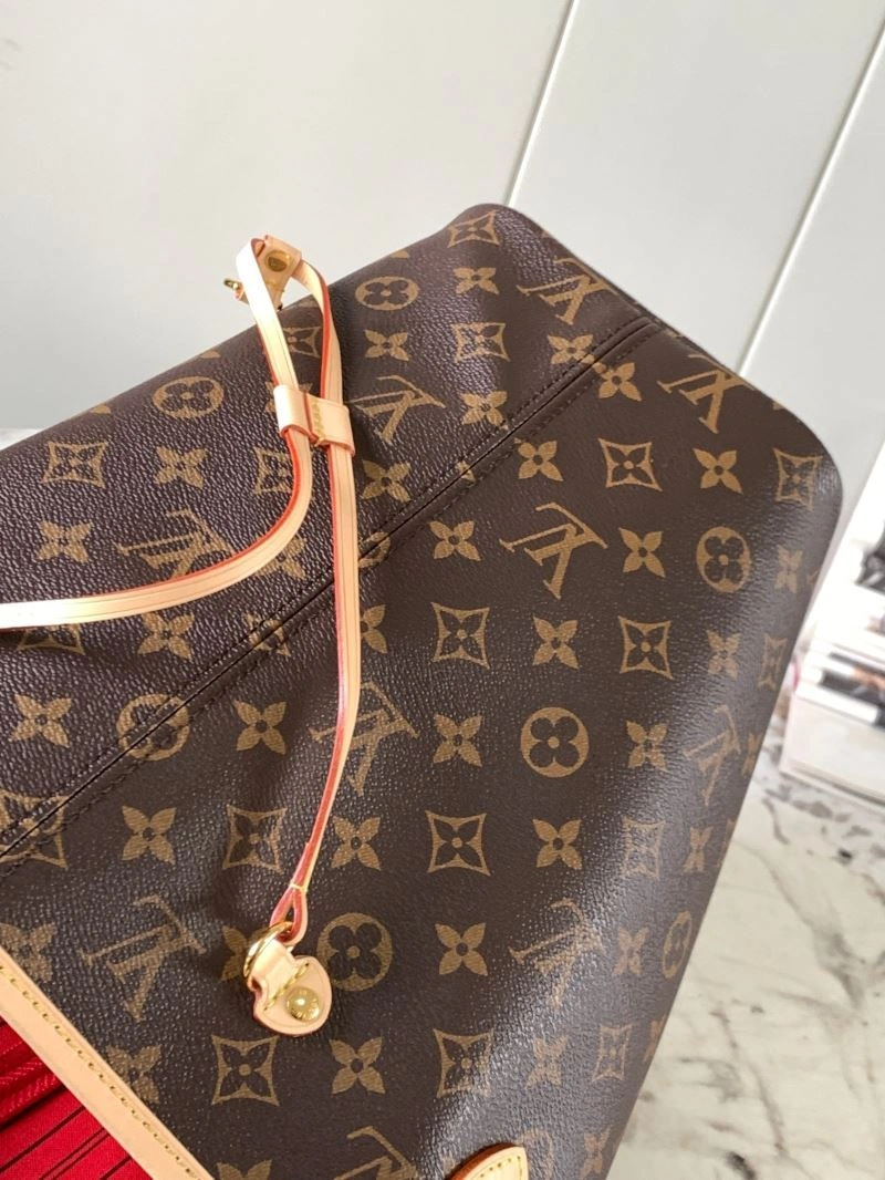 Official Louis Vuitton Shopping Bags