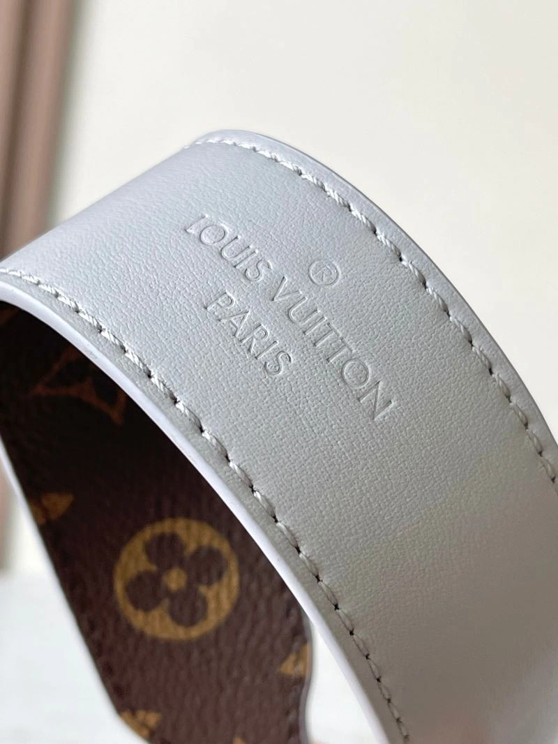 Factory-made Louis Vuitton Shopping Bags
