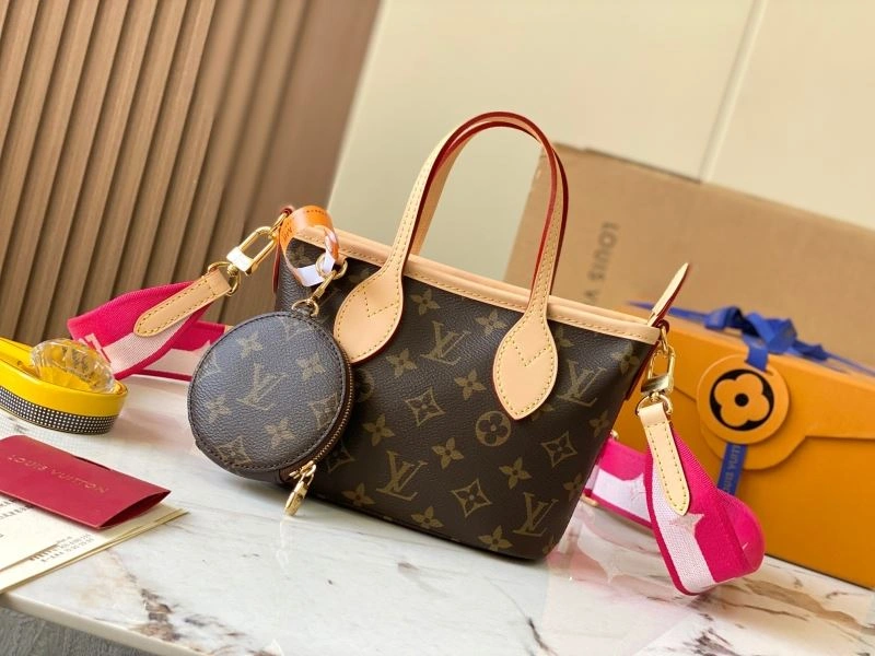 Louis Vuitton Shopping Bags