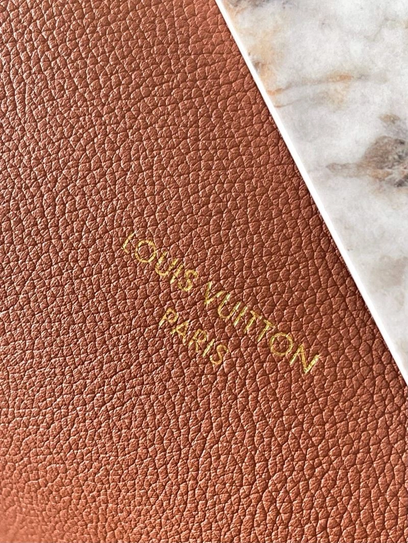 Bargain Louis Vuitton Shopping Bags