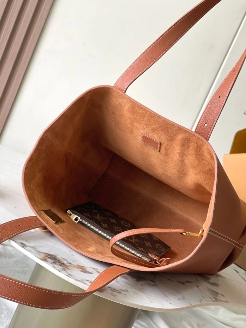 Bargain Louis Vuitton Shopping Bags