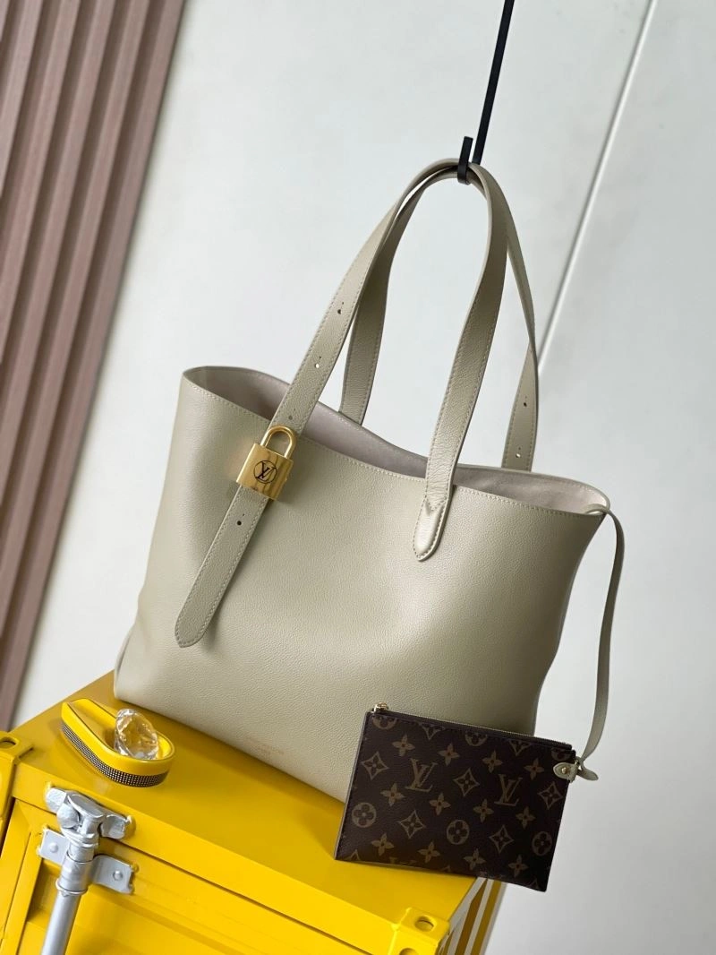 Value-priced Louis Vuitton Shopping Bags