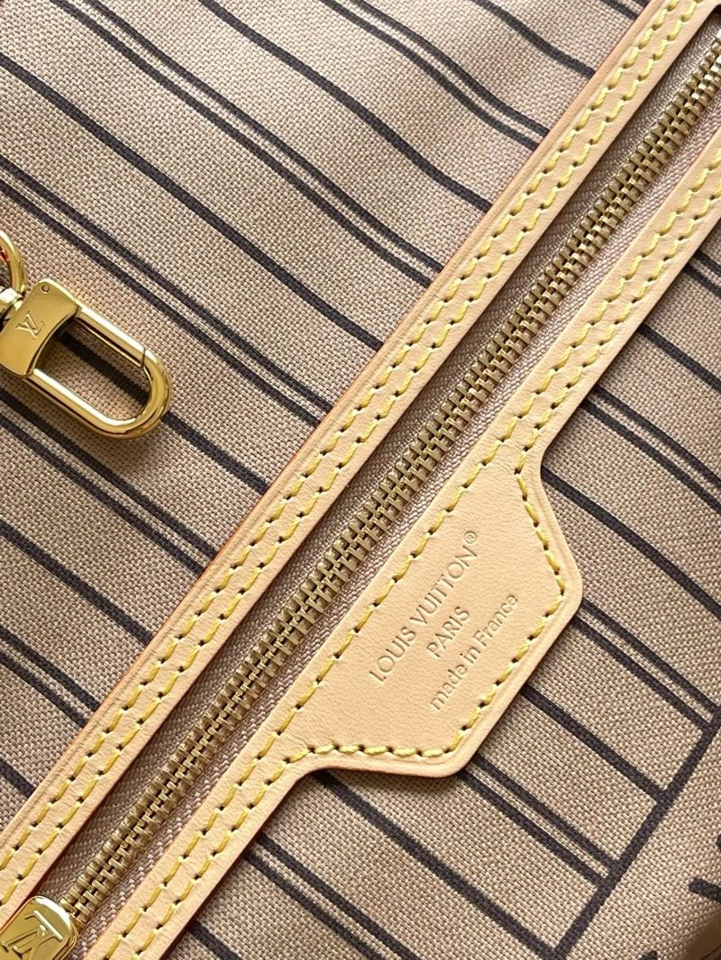Cut-rate Louis Vuitton Shopping Bags