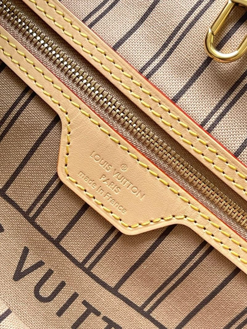 Cut-rate Louis Vuitton Shopping Bags