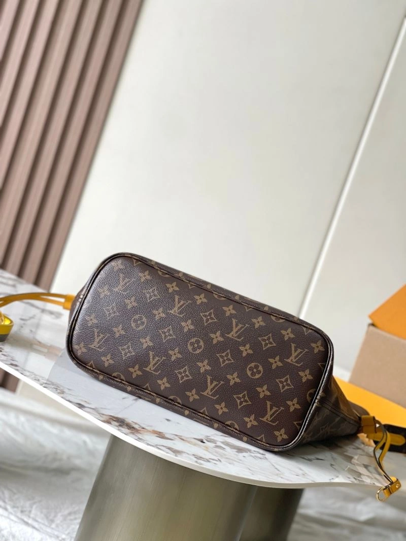 Top mirror Louis Vuitton Shopping Bags
