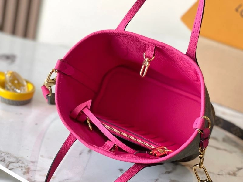 High accuracy Louis Vuitton Shopping Bags