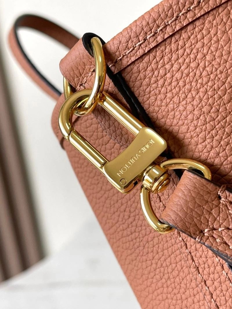 Exact replica Louis Vuitton Shopping Bags