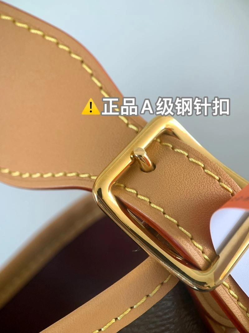 Reasonably priced Louis Vuitton Shopping Bags