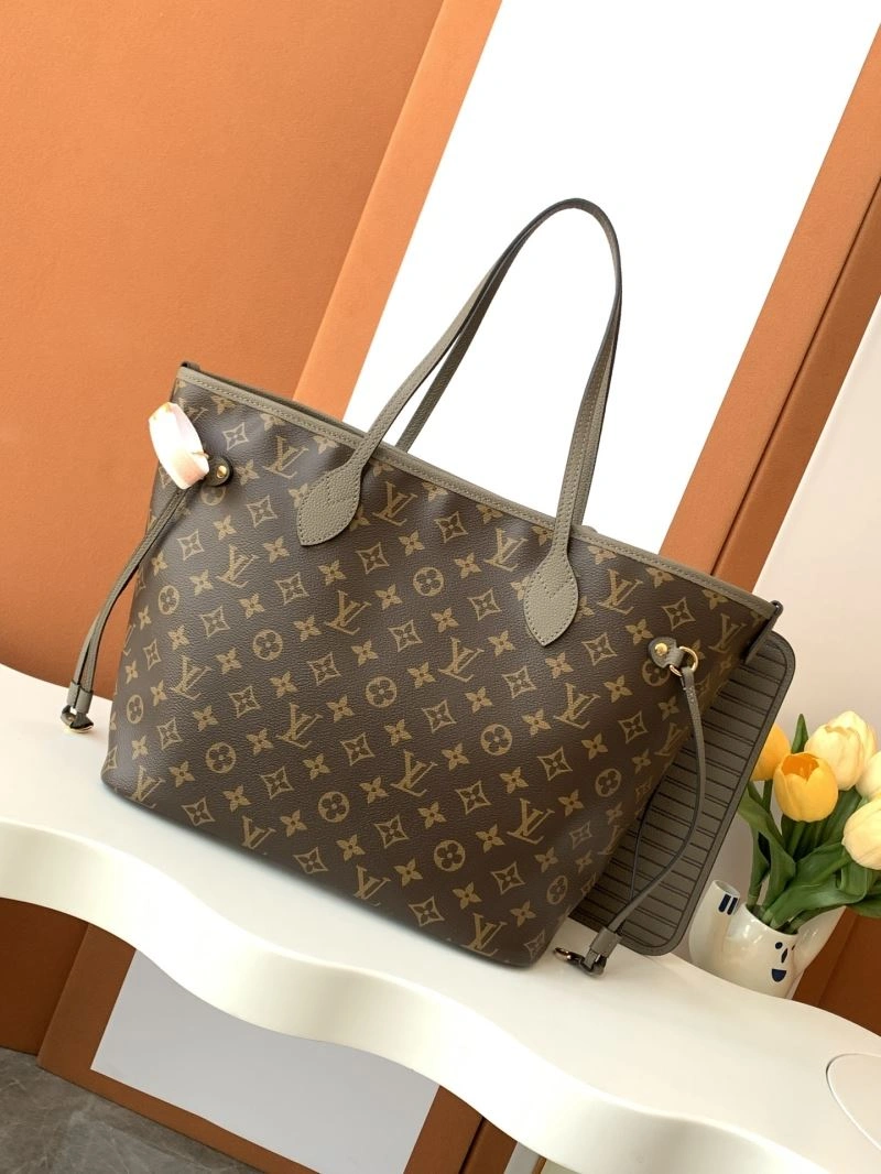 Reasonably priced Louis Vuitton Shopping Bags