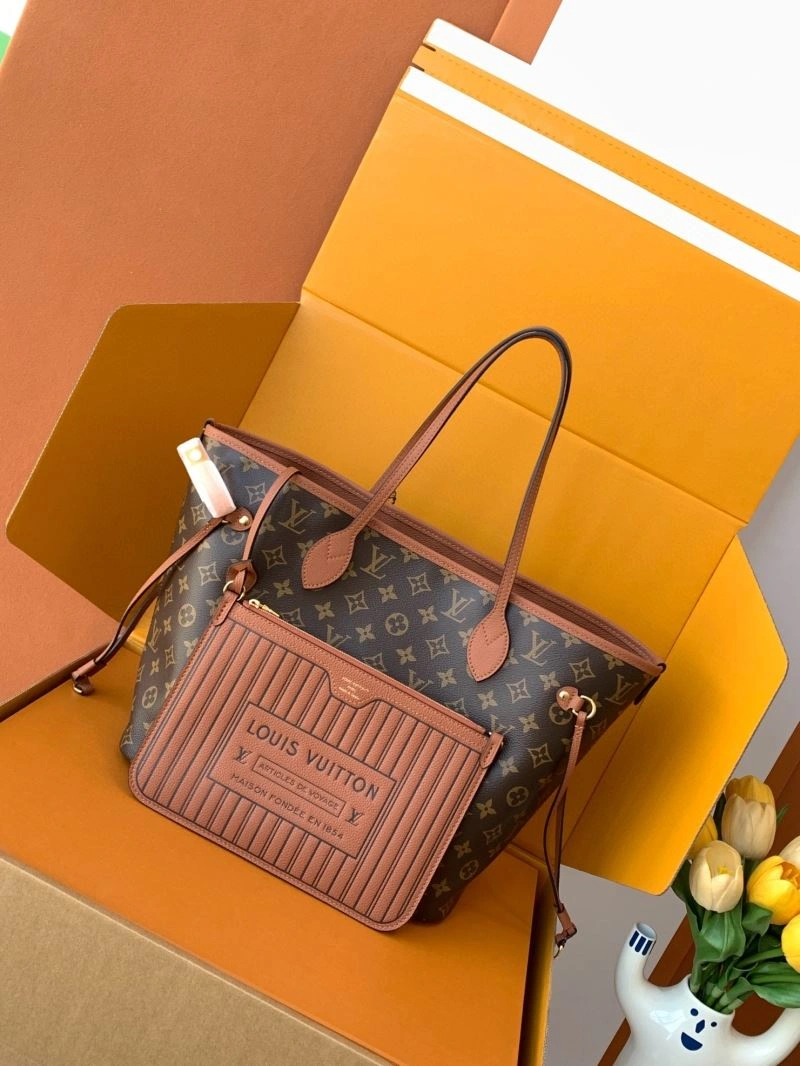 Low-cost Louis Vuitton Shopping Bags