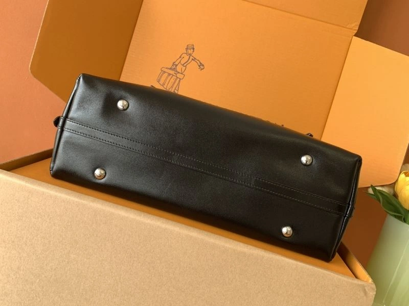 Affordable Louis Vuitton Shopping Bags
