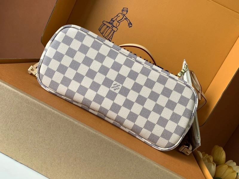 Mirror quality Louis Vuitton Shopping Bags