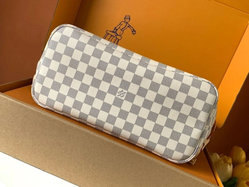 Mirror quality Louis Vuitton Shopping Bags