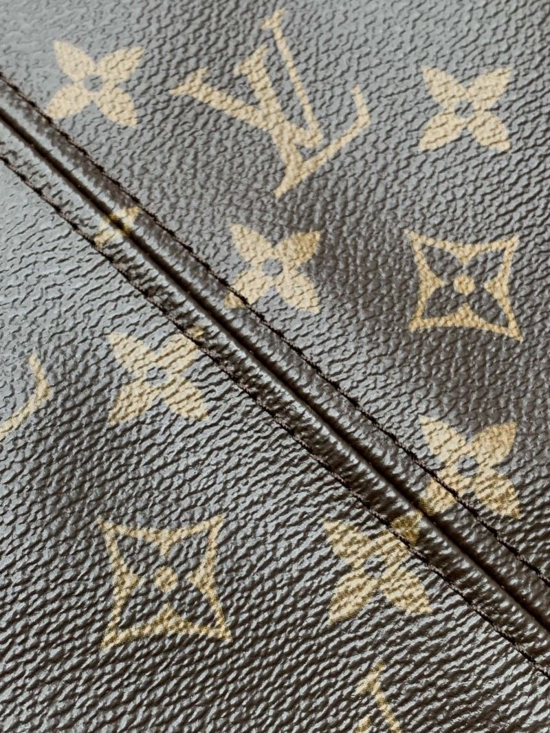 Mirror quality Louis Vuitton Shopping Bags
