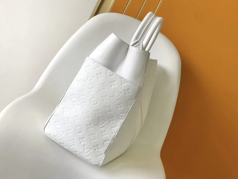 High fidelity Louis Vuitton Shopping Bags