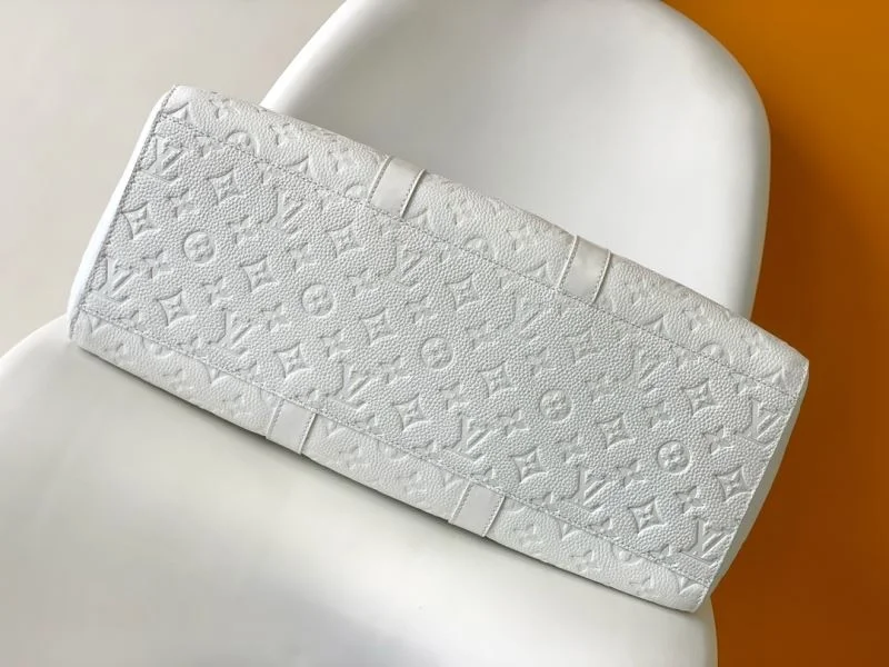 High fidelity Louis Vuitton Shopping Bags