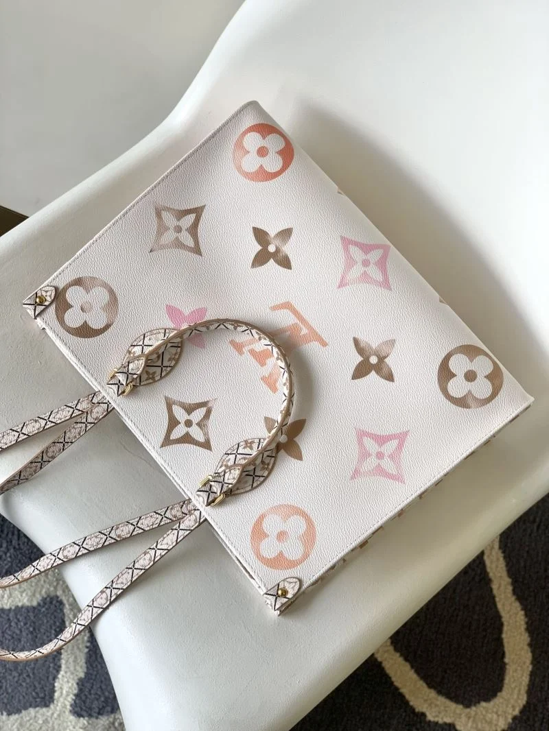 Mirror quality Louis Vuitton Shopping Bags