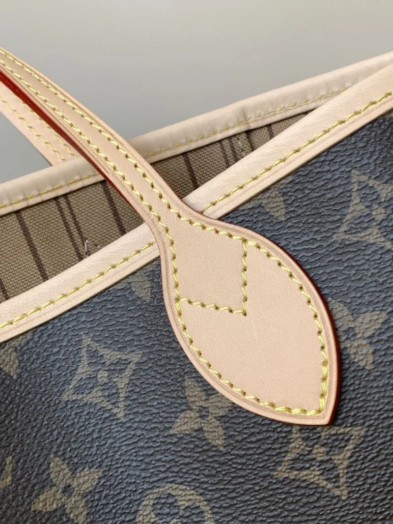 High accuracy Louis Vuitton Shopping Bags