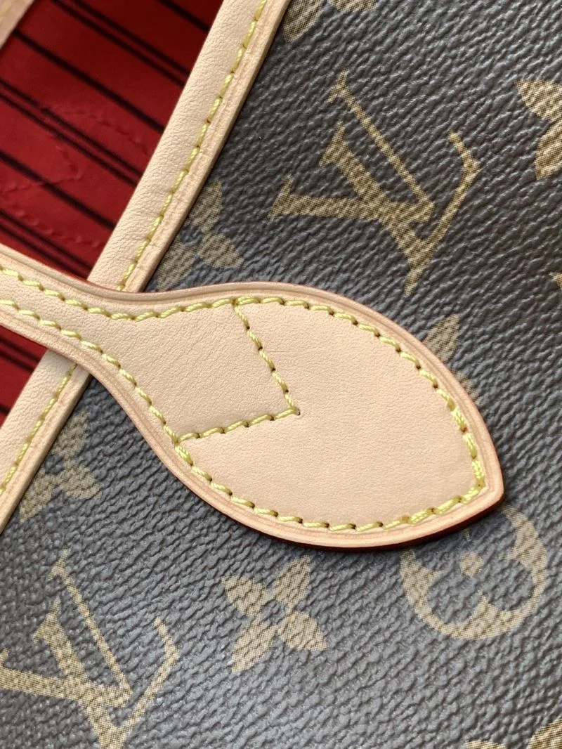 Inexpensive Louis Vuitton Shopping Bags