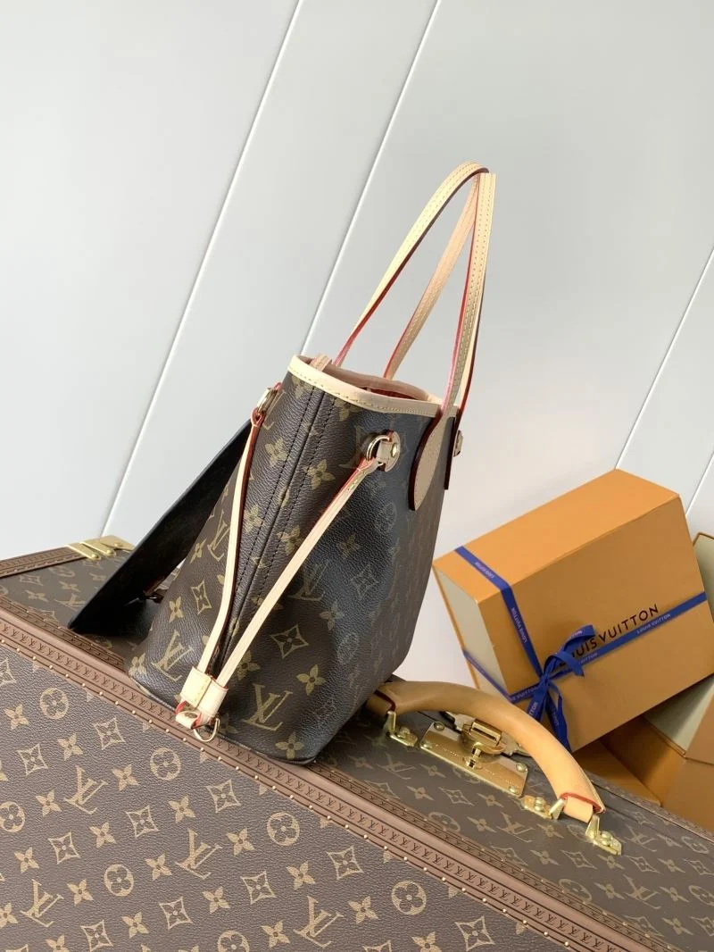 Exact replica Louis Vuitton Shopping Bags