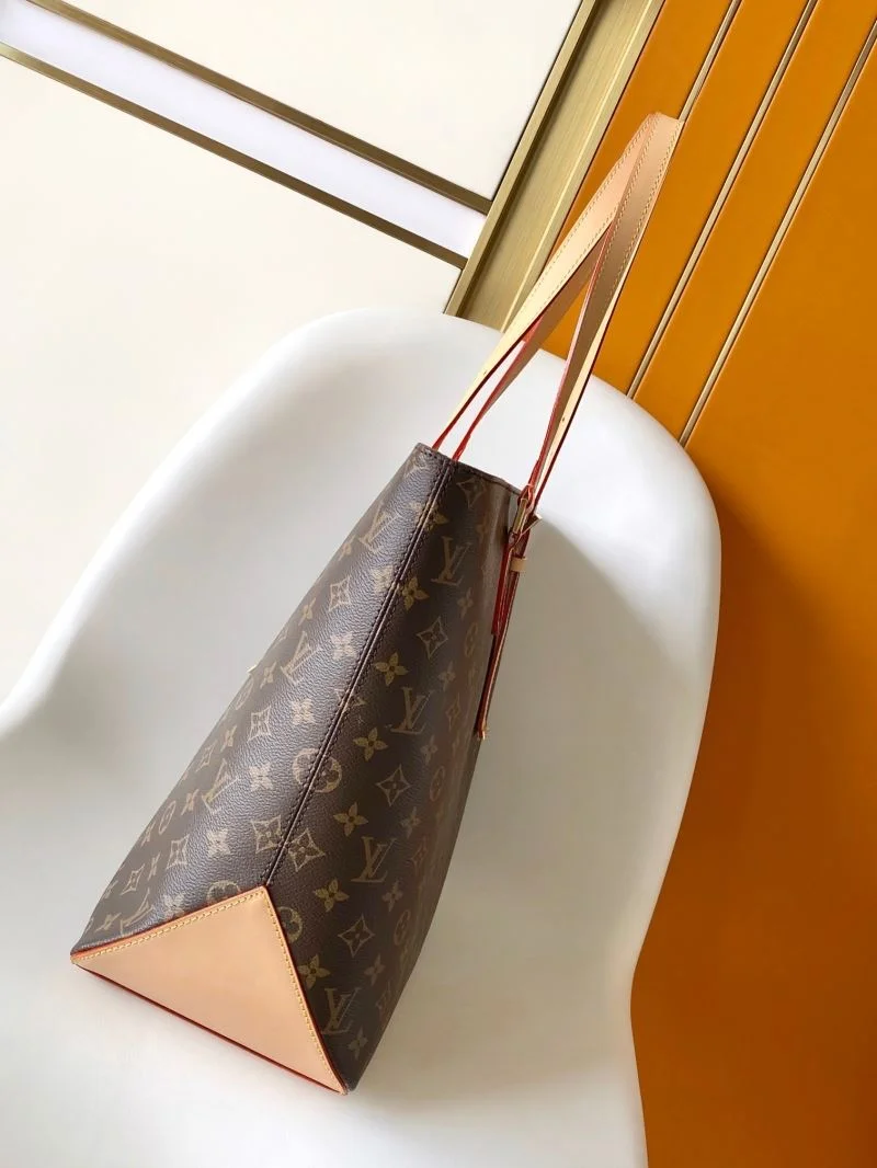 Reasonably priced Louis Vuitton Shopping Bags