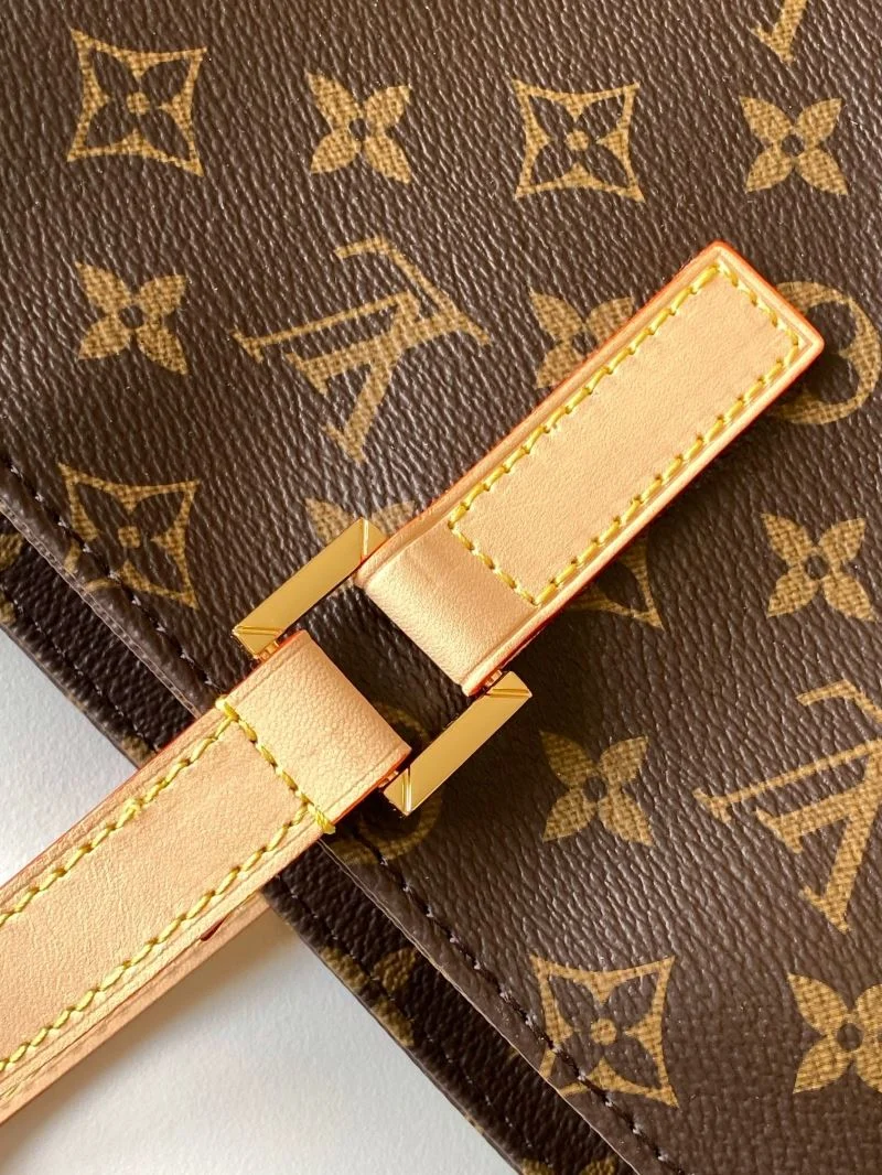 Reasonably priced Louis Vuitton Shopping Bags