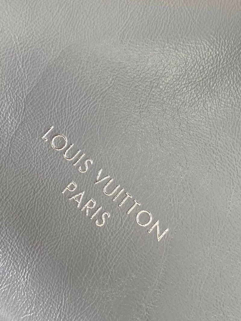 Economical Louis Vuitton Shopping Bags