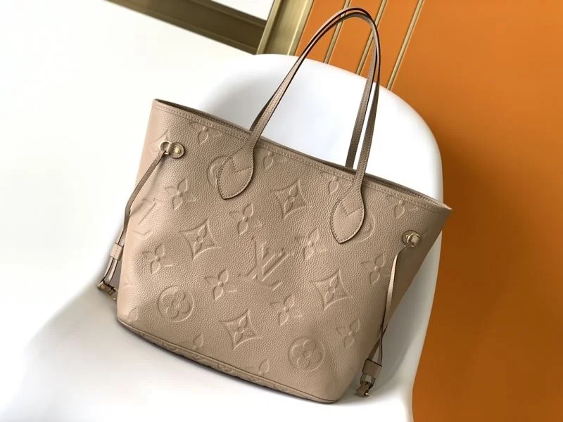Top mirror Louis Vuitton Shopping Bags