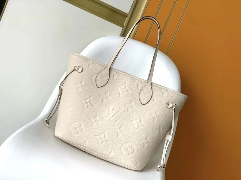 Top match Louis Vuitton Shopping Bags