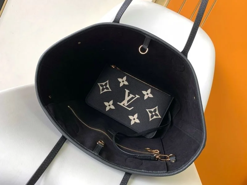 Accurate model Louis Vuitton Shopping Bags