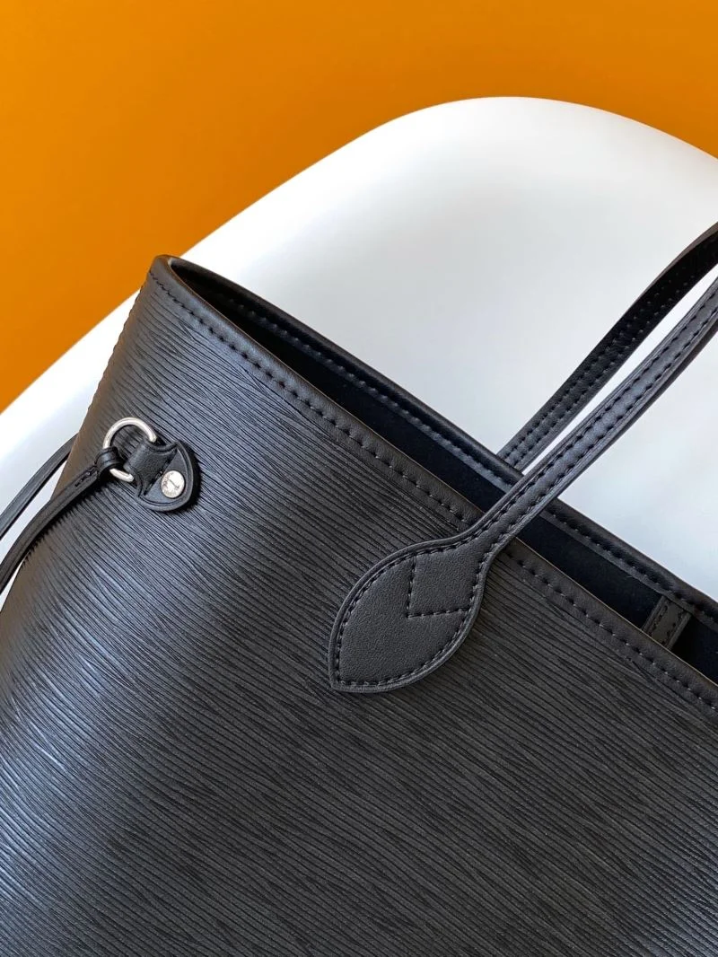 Value-priced Louis Vuitton Shopping Bags