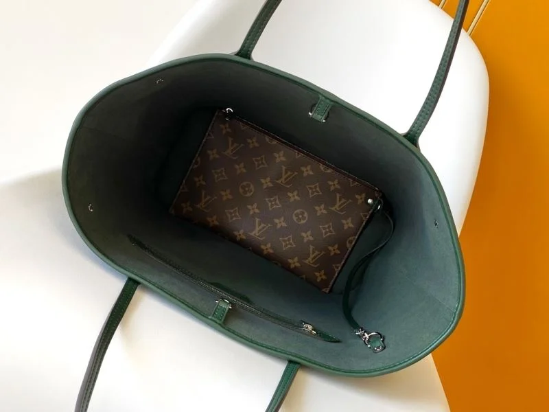 Accurate model Louis Vuitton Shopping Bags