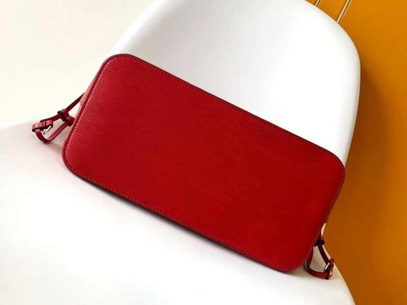 Value-priced Louis Vuitton Shopping Bags