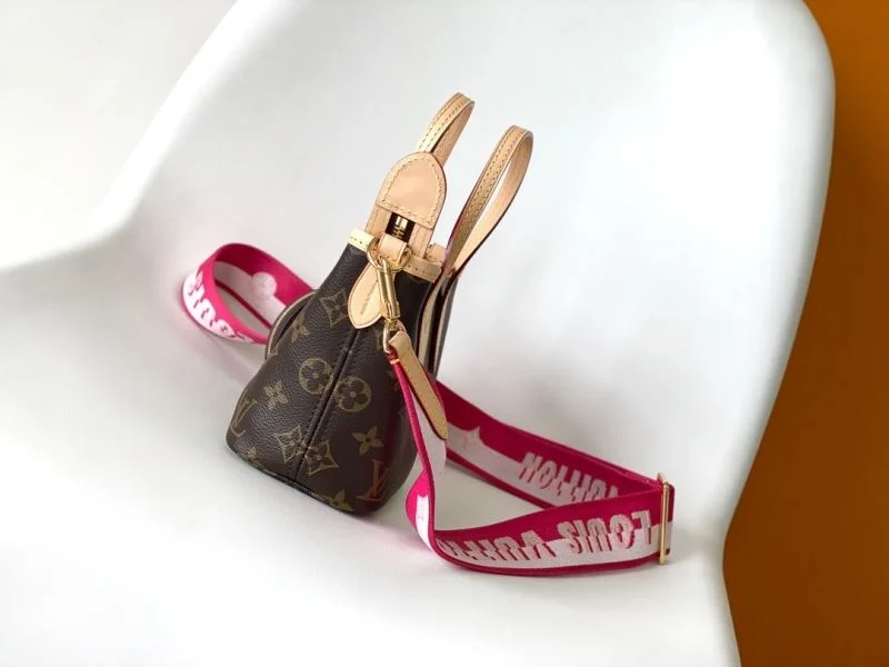 High accuracy Louis Vuitton Shopping Bags