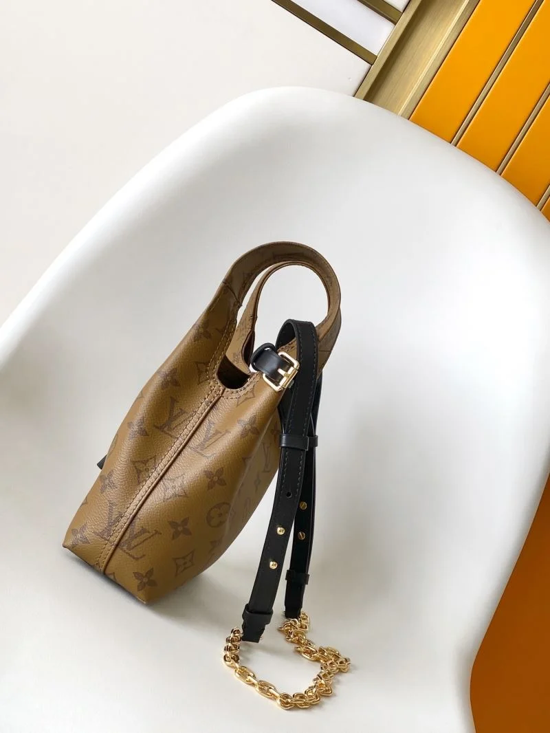 Value-priced Louis Vuitton Shopping Bags