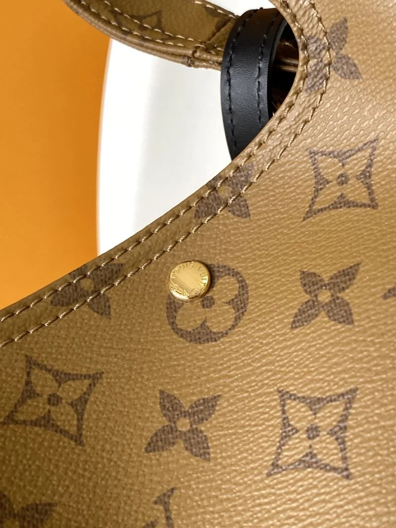 Value-priced Louis Vuitton Shopping Bags
