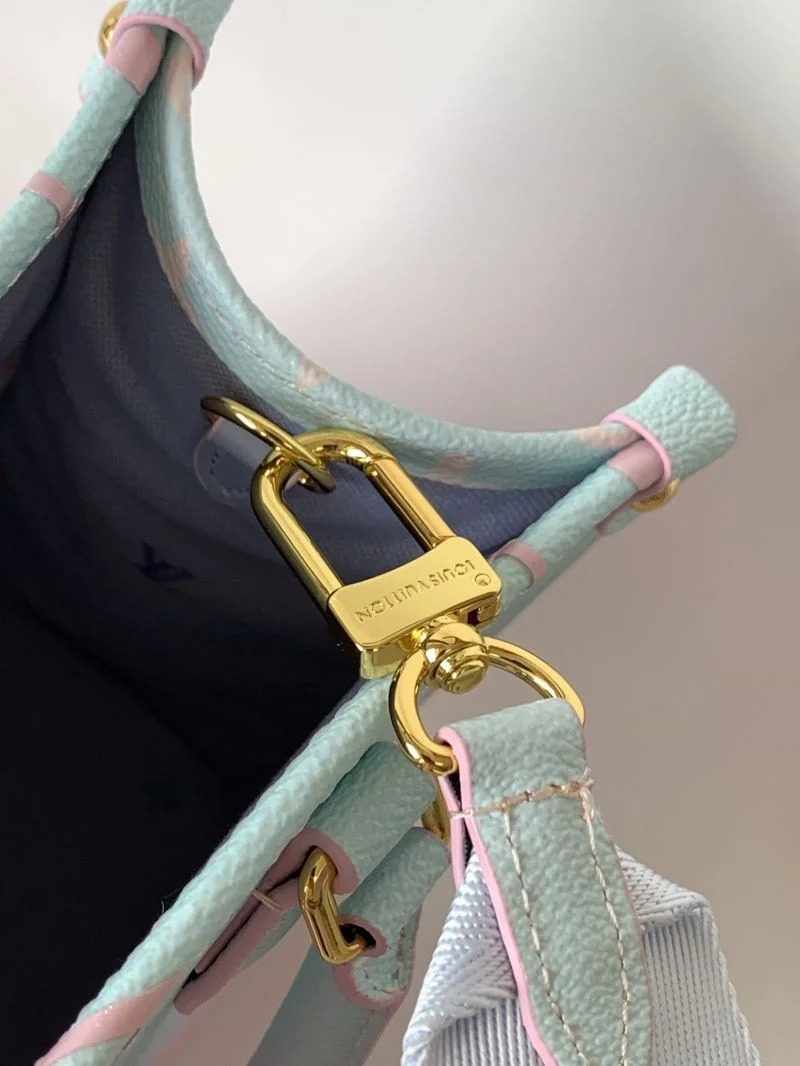 Discounted Louis Vuitton Shopping Bags