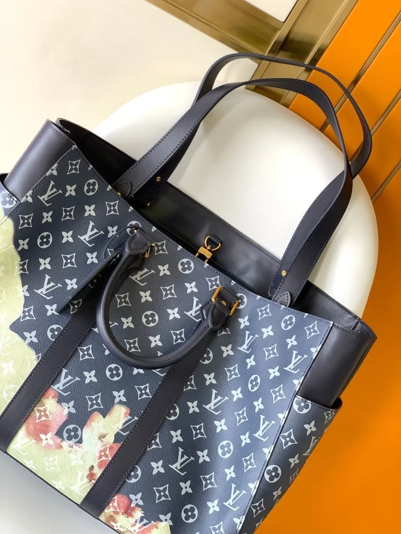 Accurate model Louis Vuitton Shopping Bags