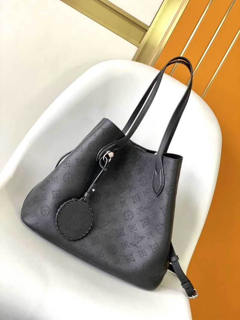 Affordable Louis Vuitton Shopping Bags