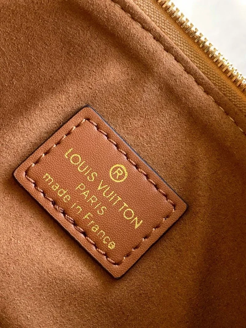 Top match Louis Vuitton Shopping Bags