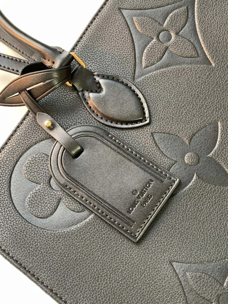 High accuracy Louis Vuitton Shopping Bags